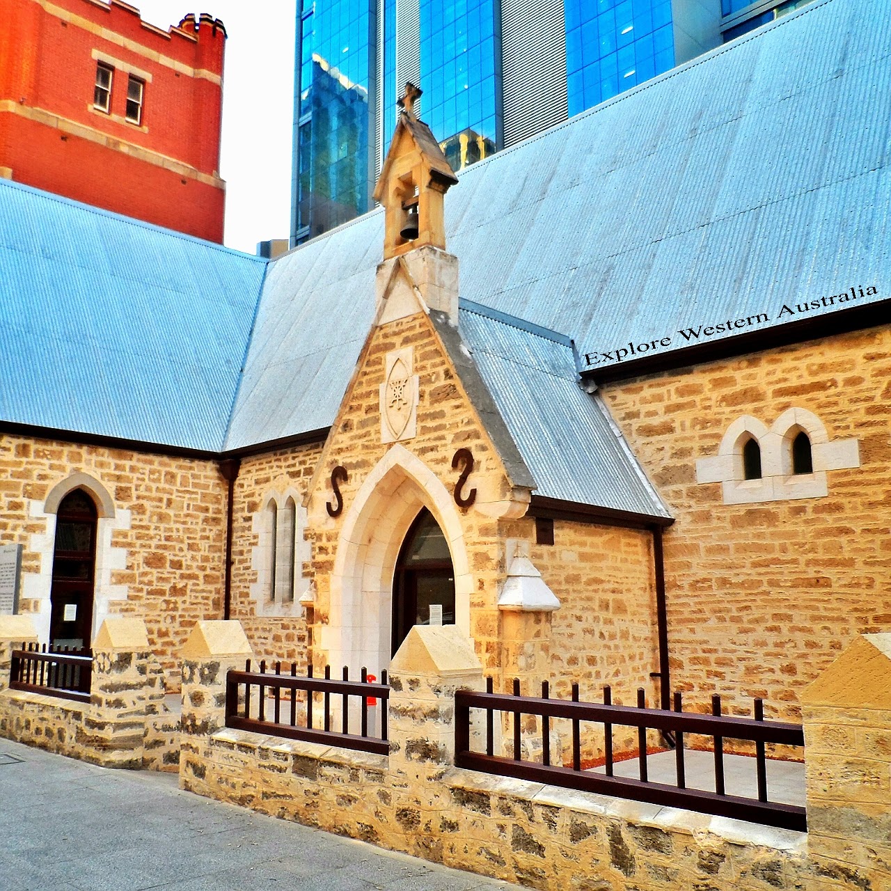 Explore Western Australia: Old Perth Boys' School